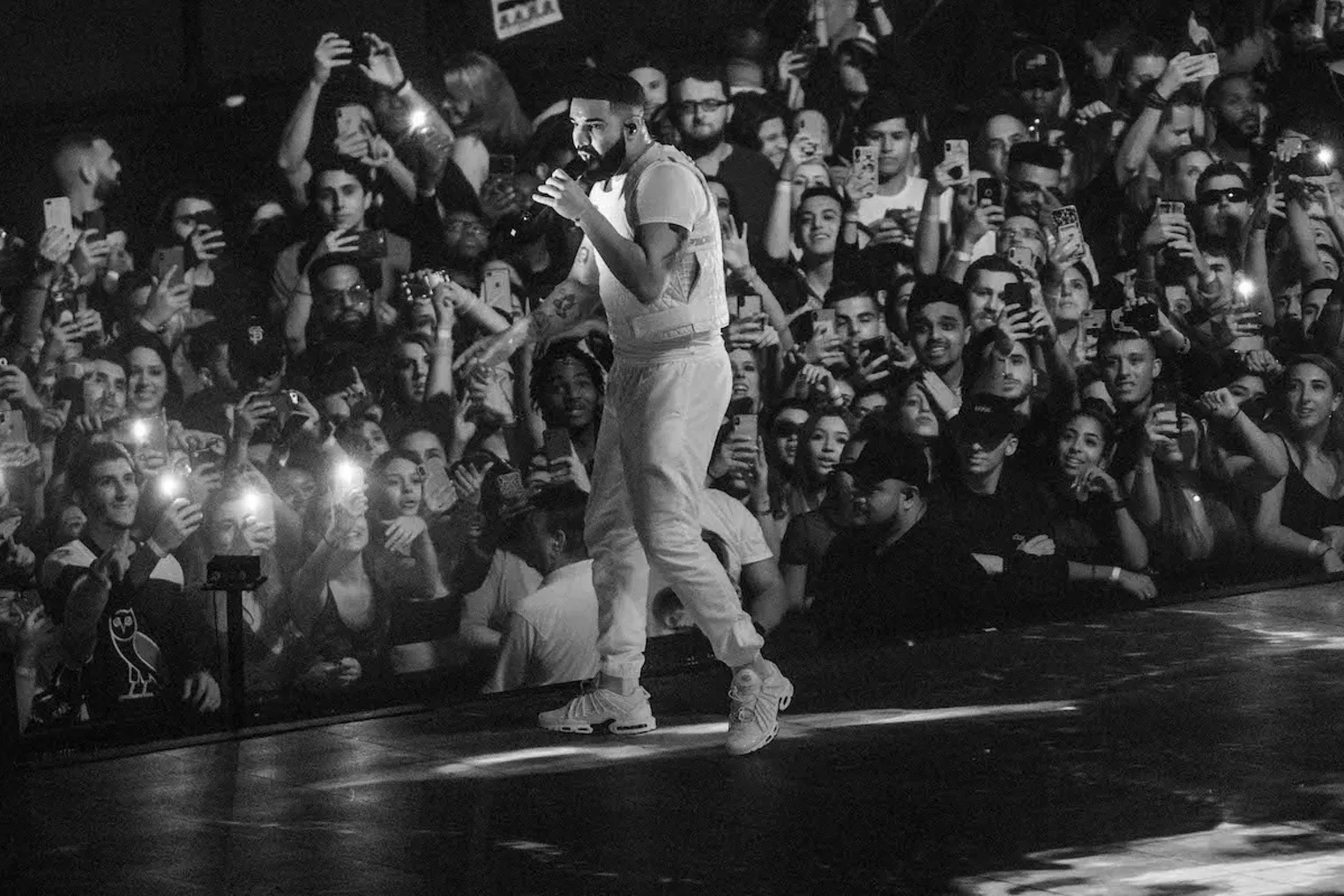 Drake and Migos Aubrey & the Three Migos Tour at the American Airlines ...