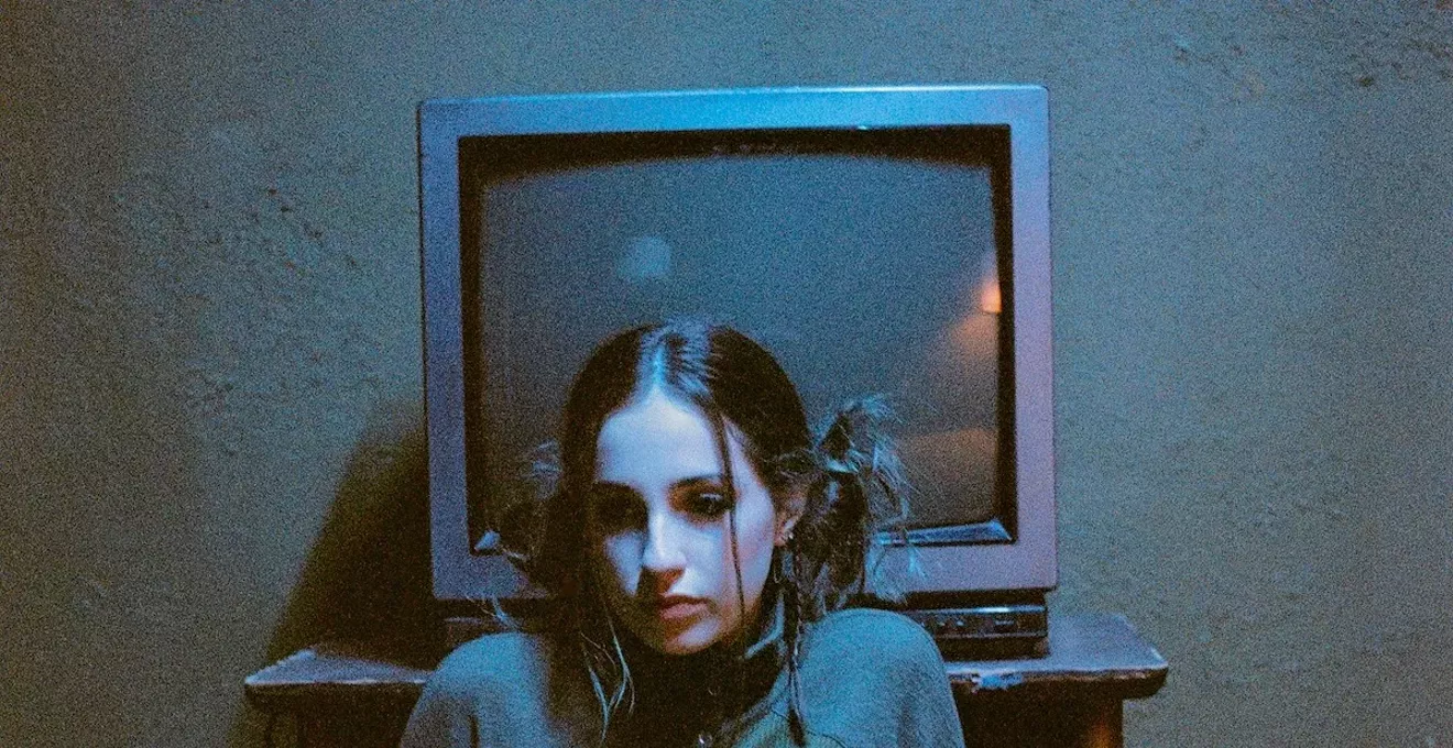 Interview with Singer and Producer Ayleen Valentine | Miami New Times