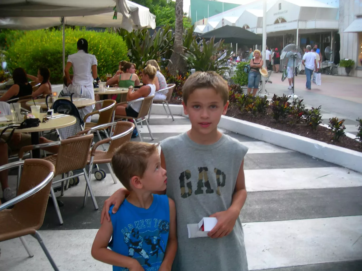 Macy's South Beach @ Lincoln Road Live | Miami | Miami New Times | The ...