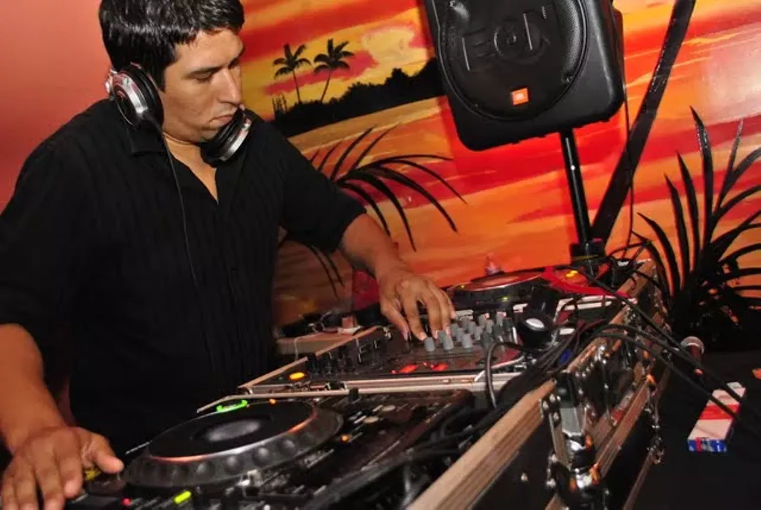 Oasis @ Purdy Lounge | Miami | Miami New Times | The Leading ...