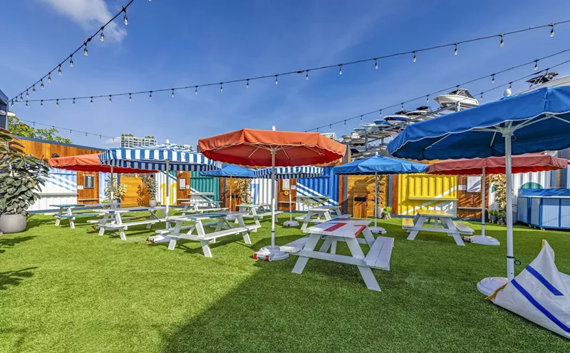Regatta Grove | Coconut Grove | Food Hall | Restaurant