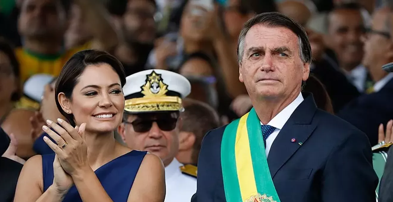 U.S. Congress Members Call for Brazilian Ex-Pres Bolsonaro's Expulsion ...