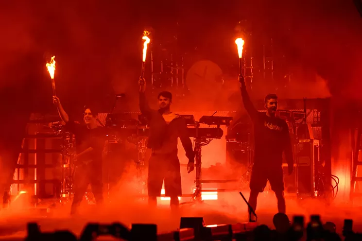 Concert Review: The Chainsmokers World War Joy Tour at American ...