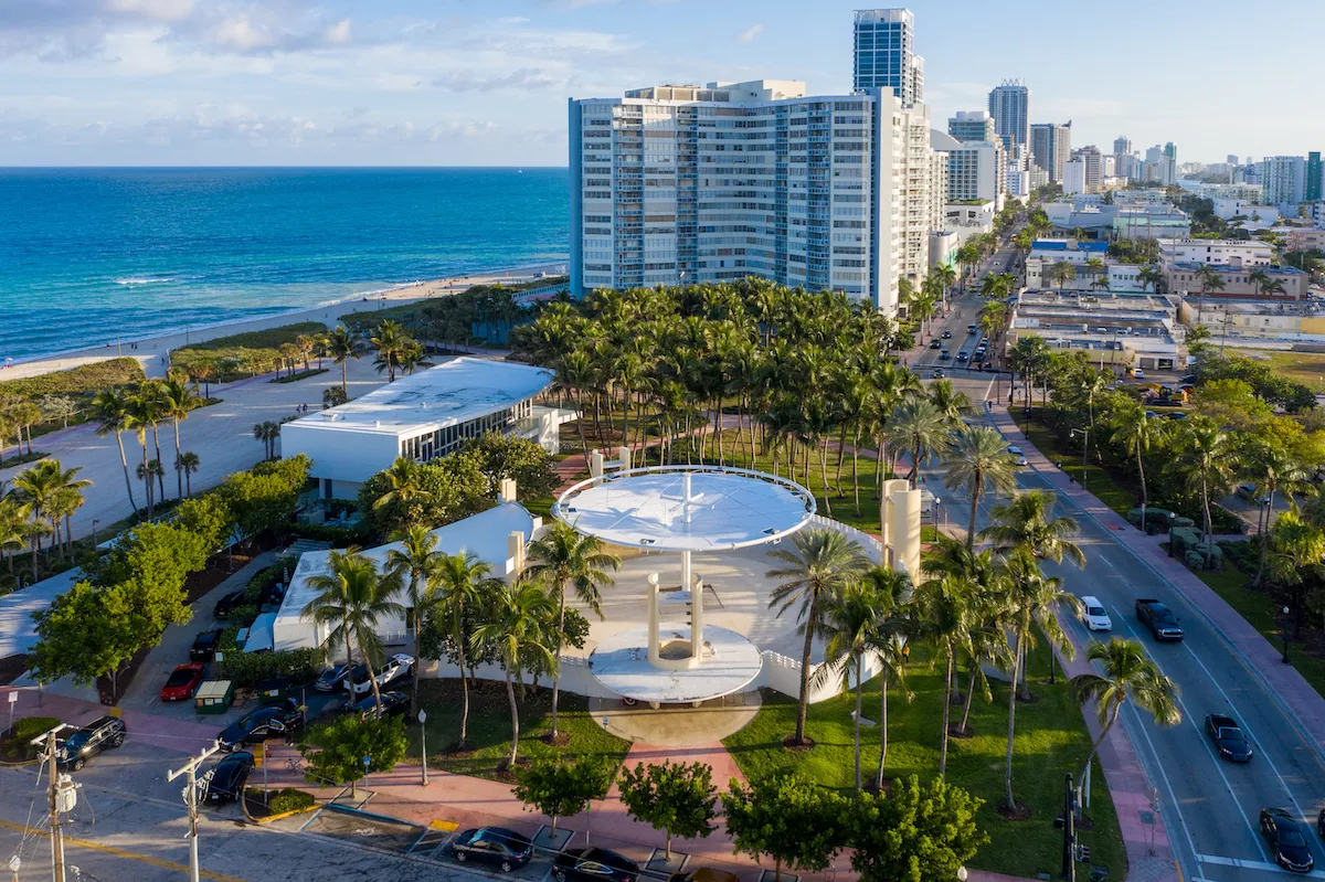 Miami Beach Bandshell | Mid/North Beach | Music Venues | Music