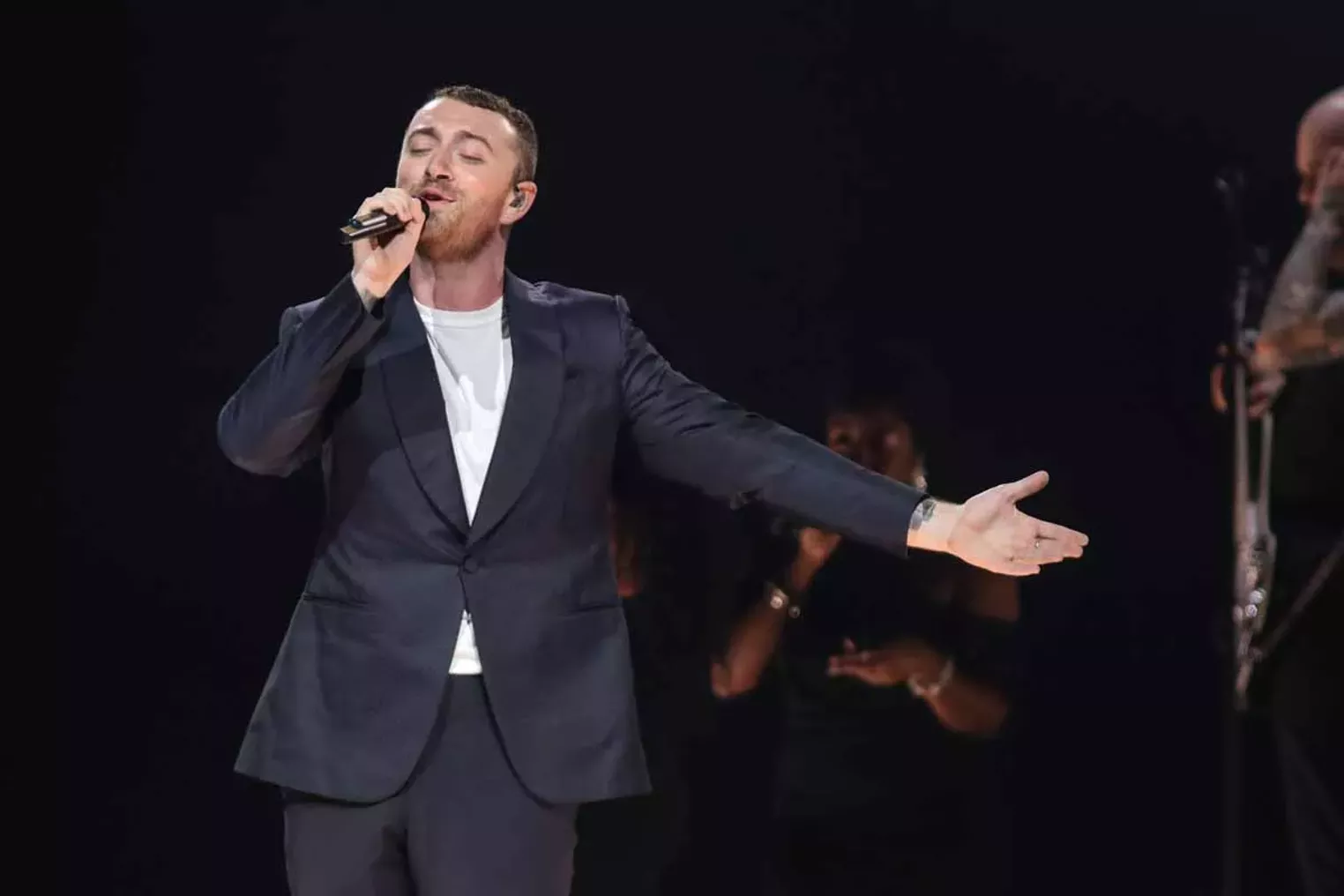 Sam Smith the Thrill of It All Tour at American Airlines Arena Miami ...