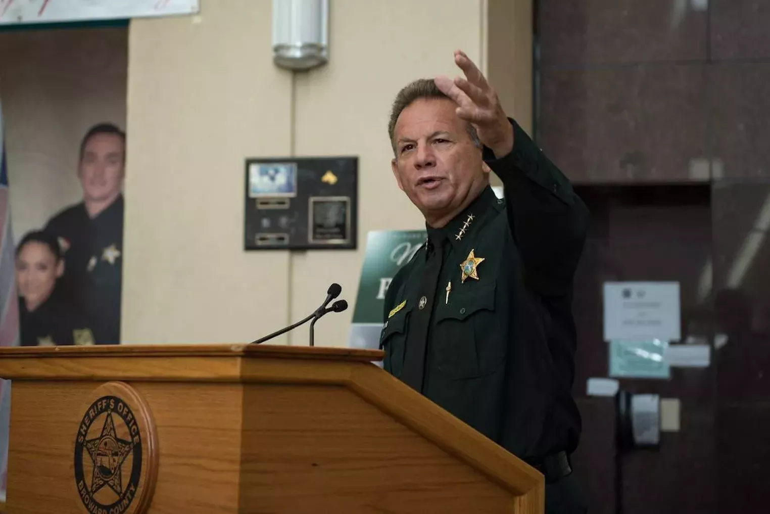Former Broward Sheriff Scott Israel Should Be Reinstated, Florida ...