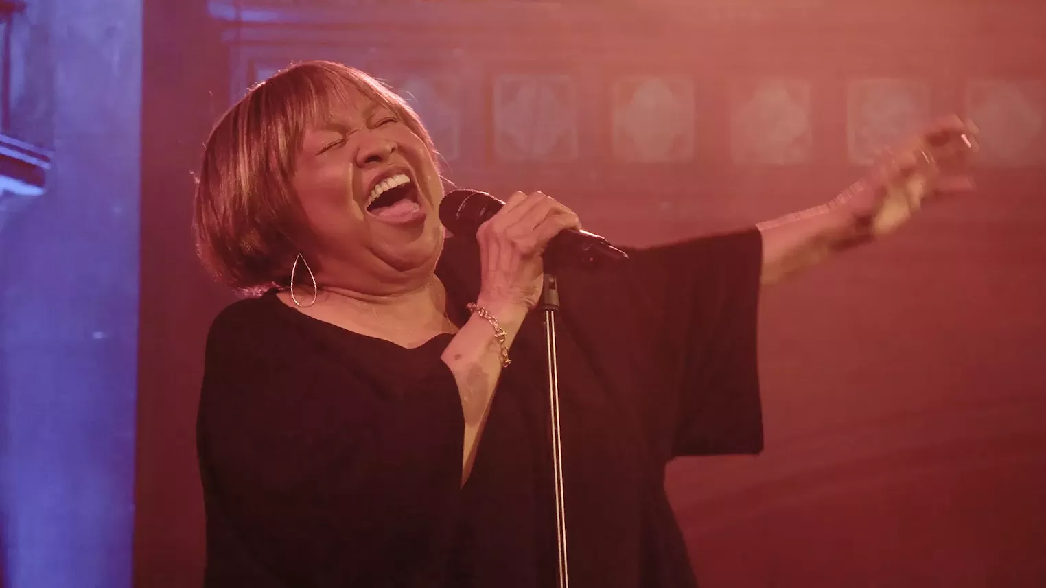Things to Do in Miami: Mavis Staples at the Knight Concert Hall Friday ...